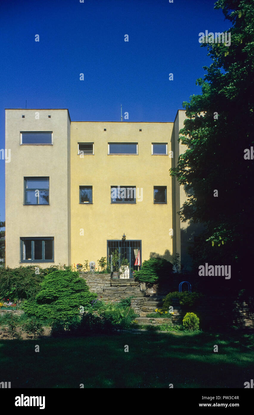 Adolf loos steiner house immagini e fotografie stock ad alta ...