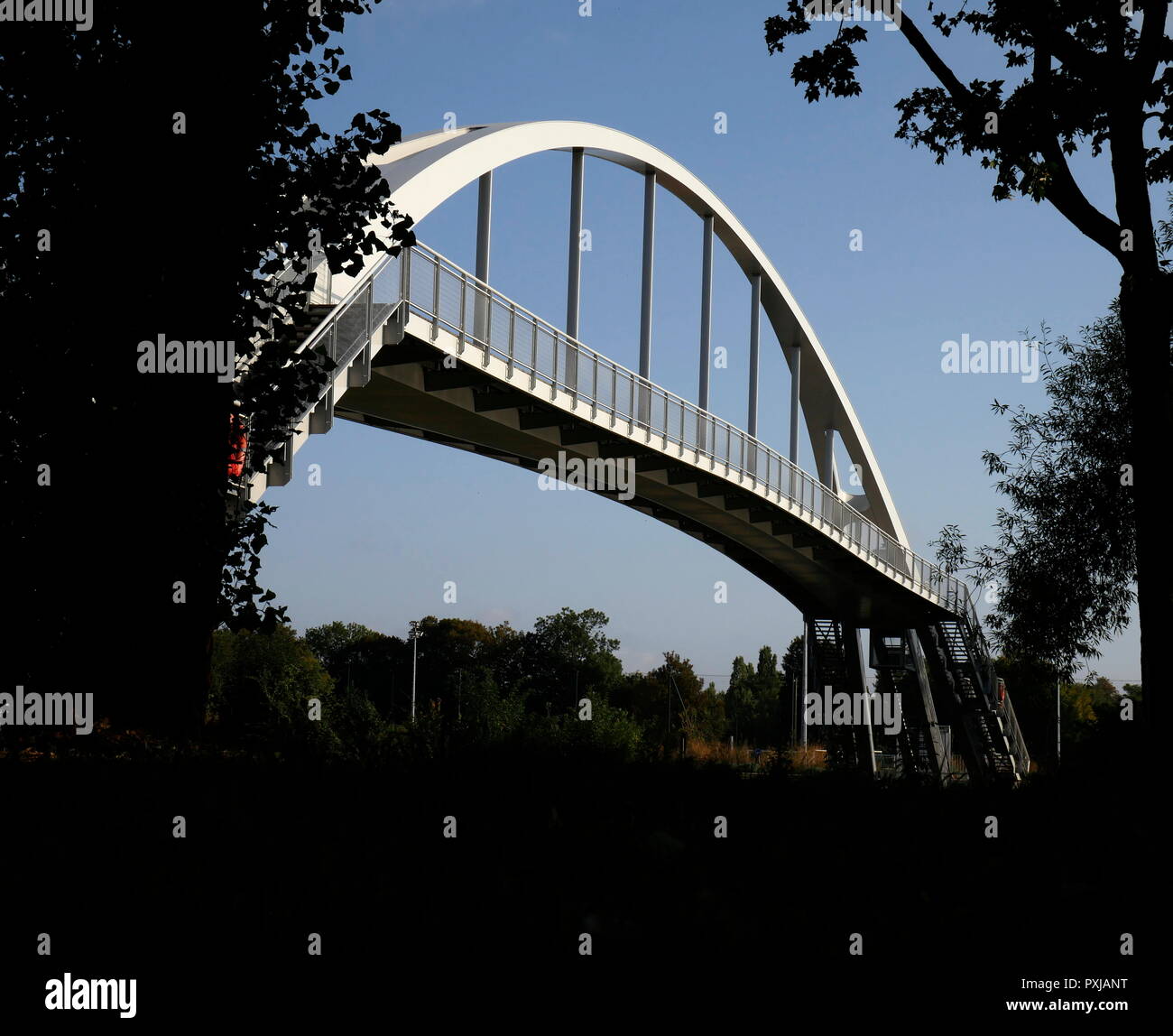 Attraversando la senna rivr immagini e fotografie stock ad alta risoluzione - Alamy