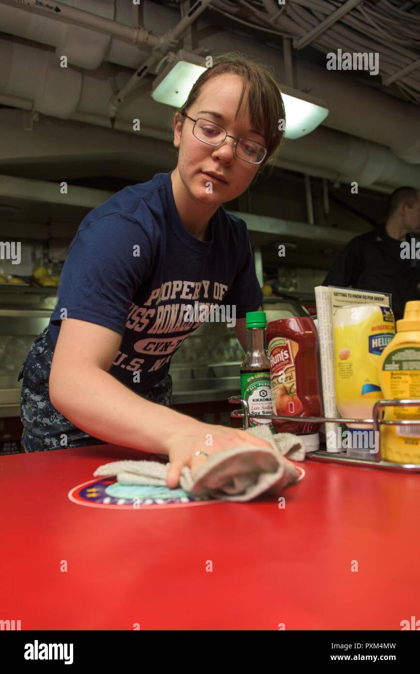 Mare delle Filippine (11 giugno 2017), coalizione di marinai contro ...