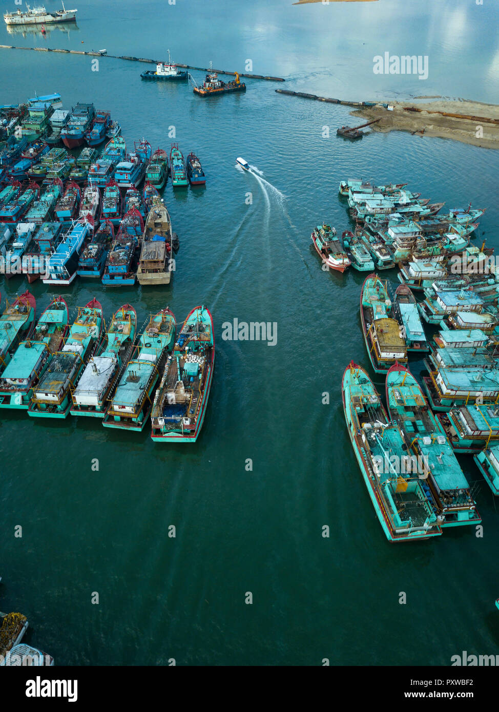 Vecchie navi aeree immagini e fotografie stock ad alta risoluzione - Alamy