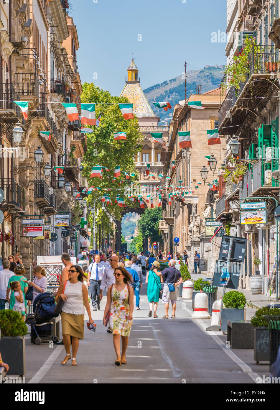 Via palermo immagini e fotografie stock ad alta risoluzione - Alamy