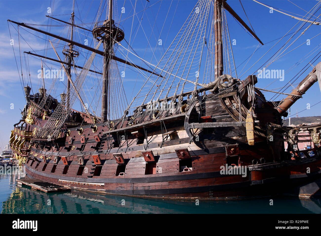 Nave Dei Pirati Dei Caraibi Immagini e Fotos Stock - Alamy