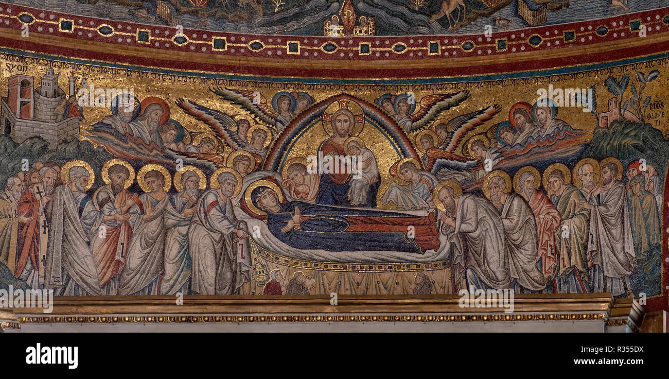 Santa maria maggiore roma mosaici immagini e fotografie stock ad alta risoluzione - Alamy