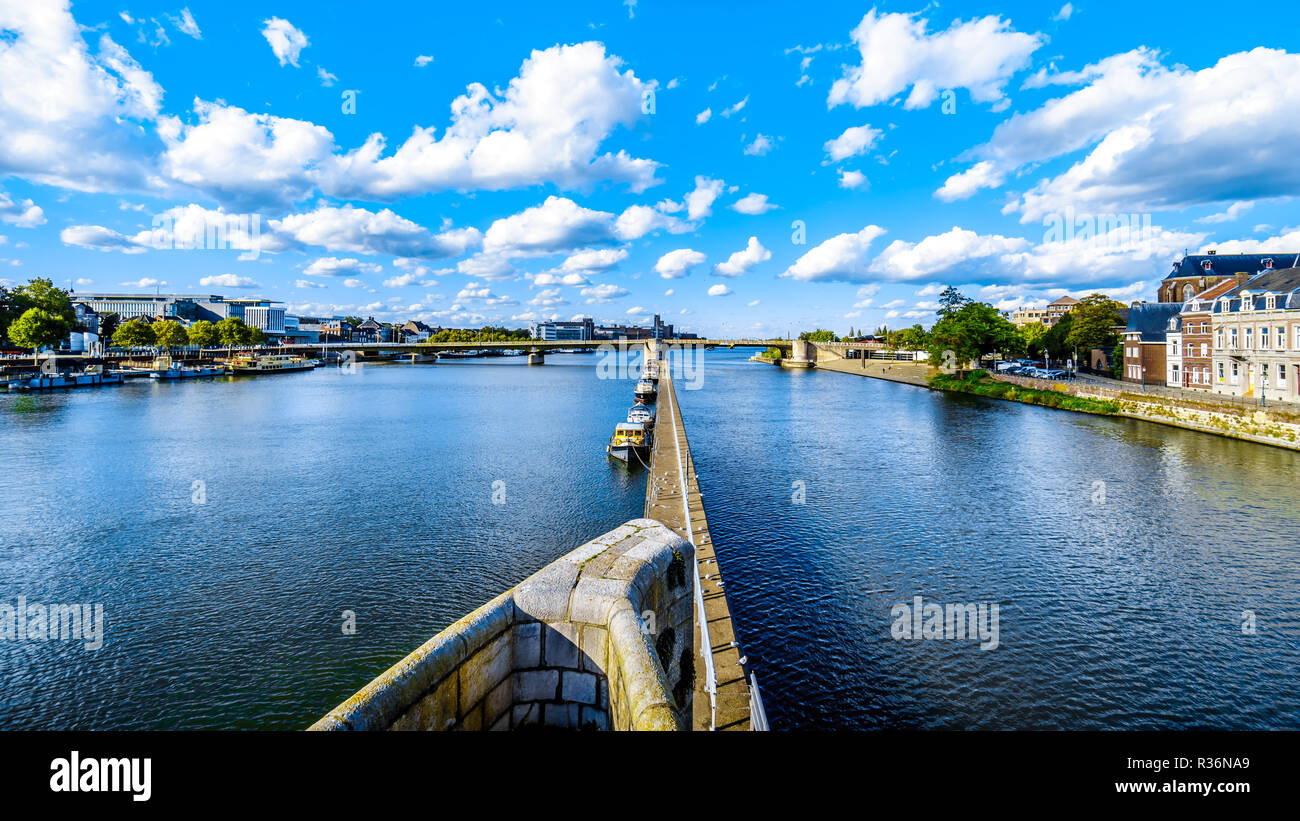 Flussi di fiume maas immagini e fotografie stock ad alta risoluzione ...