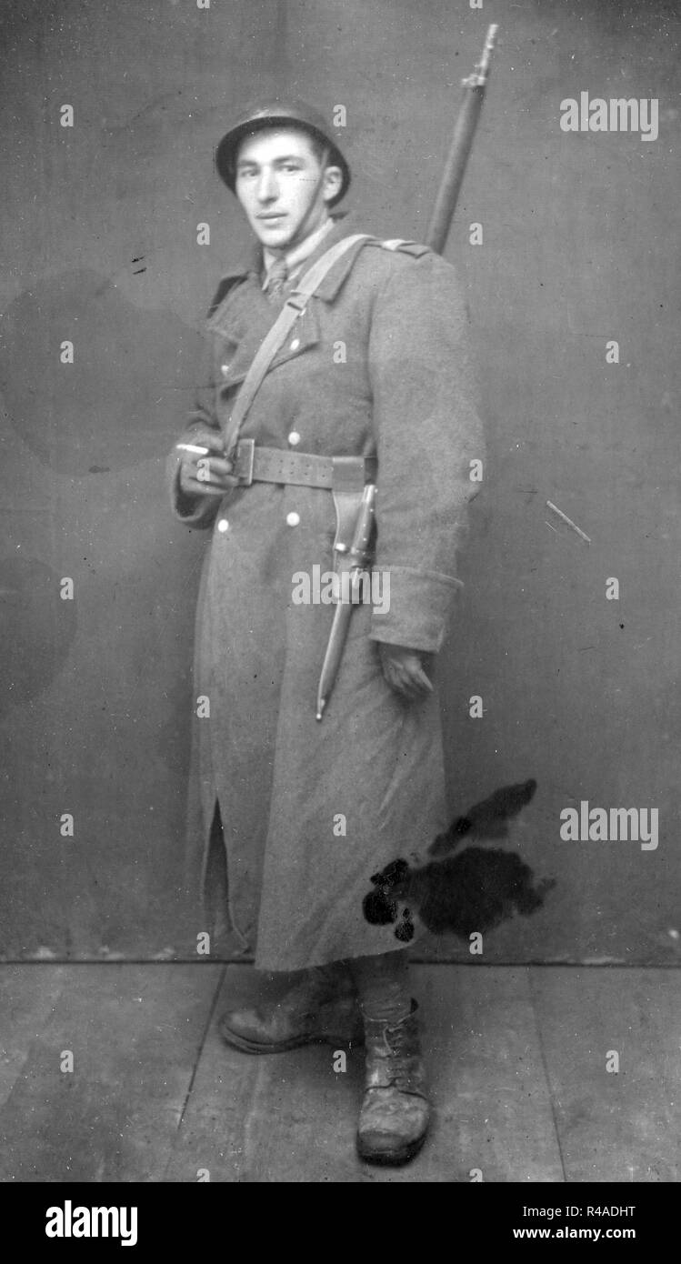 Soldato rumeno immagini e fotografie stock ad alta risoluzione - Alamy