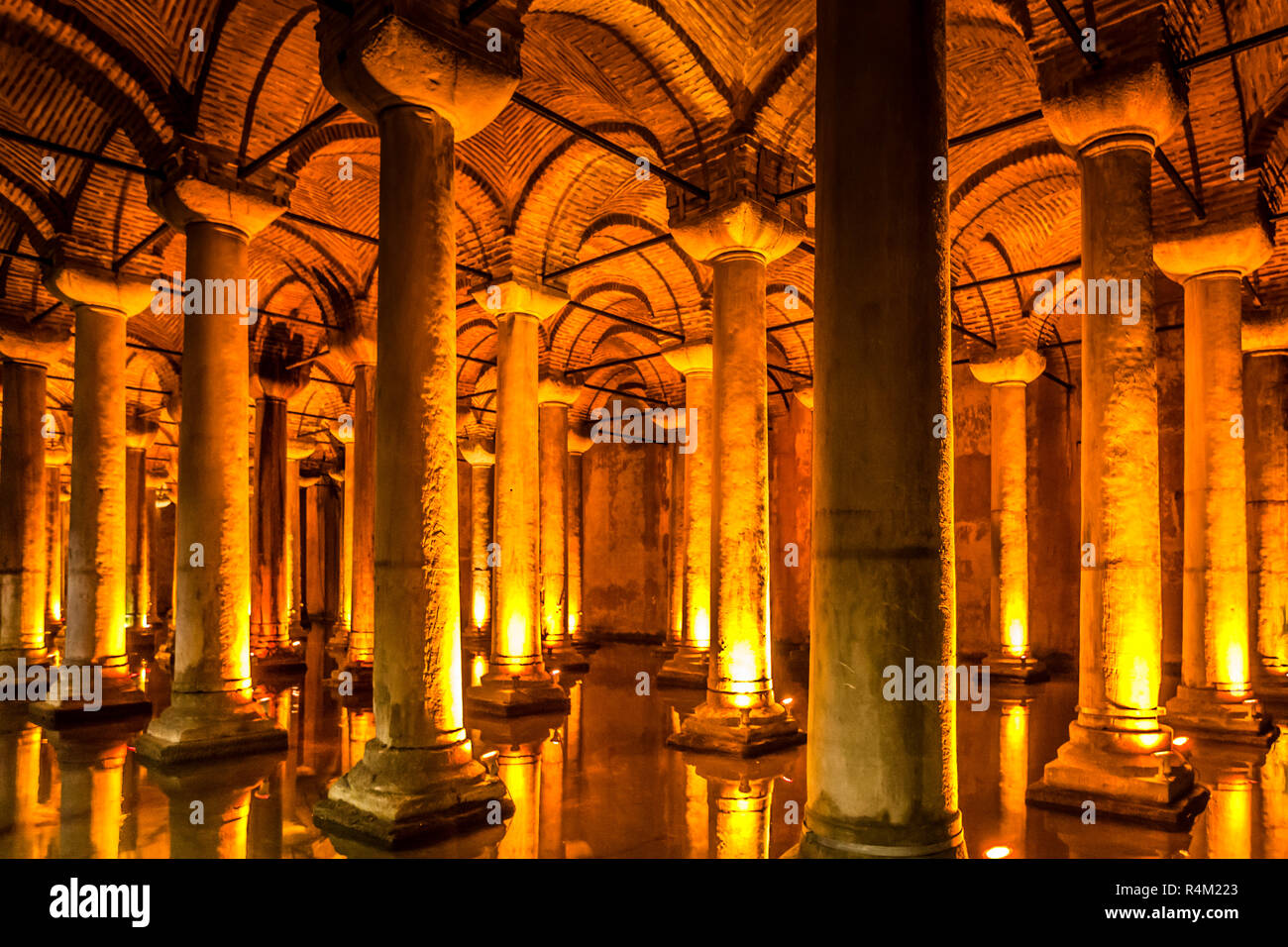 Cisterna Basilica di Istanbul, Turchia Foto stock - Alamy