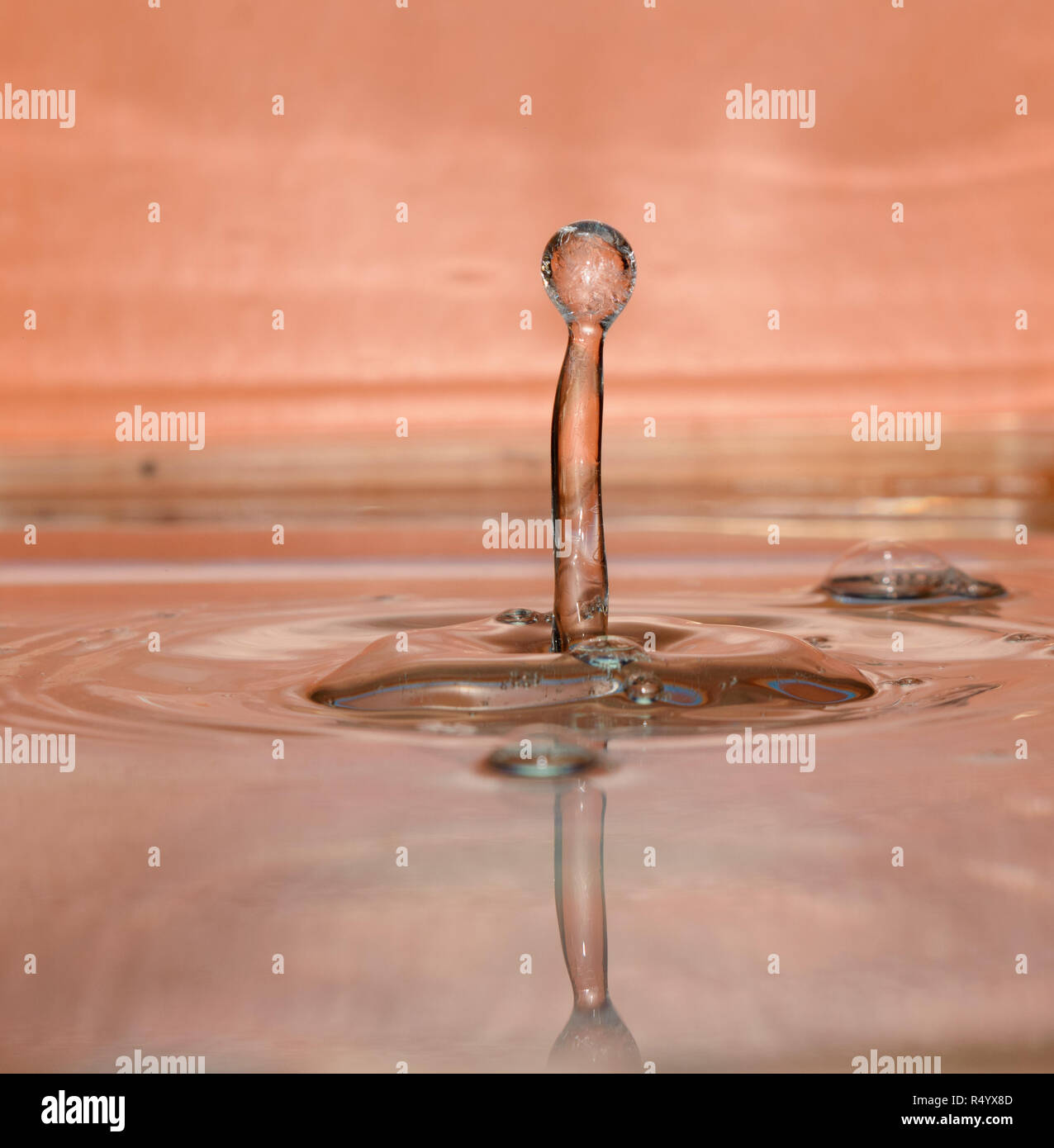 Magic drop immagini e fotografie stock ad alta risoluzione - Alamy