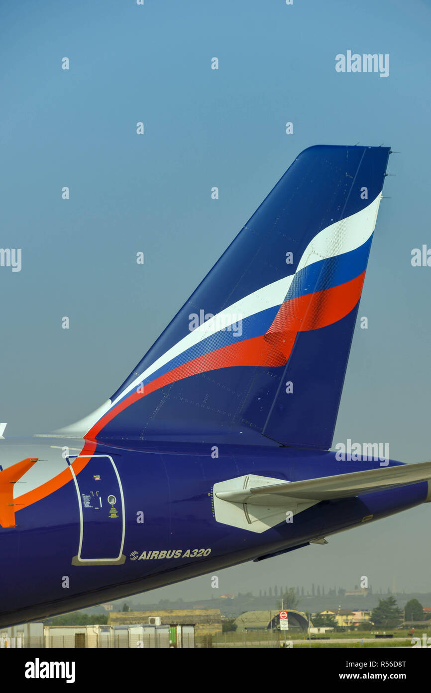 Aereo di linea aeroflot a320 jet immagini e fotografie stock ad alta ...