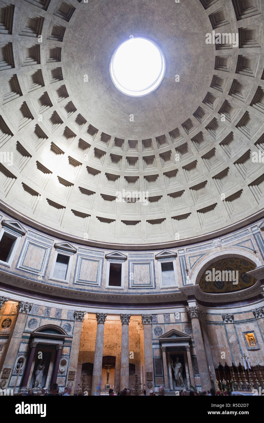 Cupola Del Pantheon Roma Immagini e Fotos Stock - Alamy