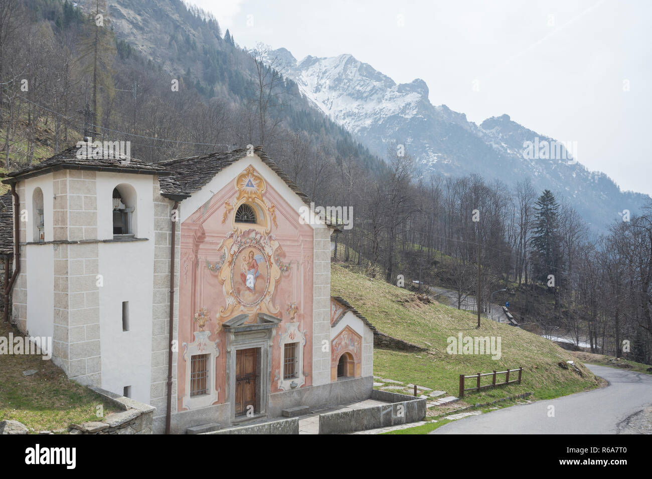 Walser architecture immagini e fotografie stock ad alta risoluzione - Alamy