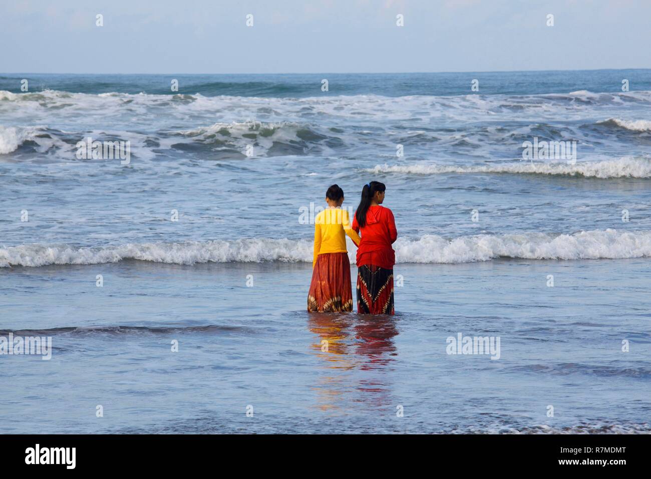 Spiaggia dell'oceano java immagini e fotografie stock ad alta ...