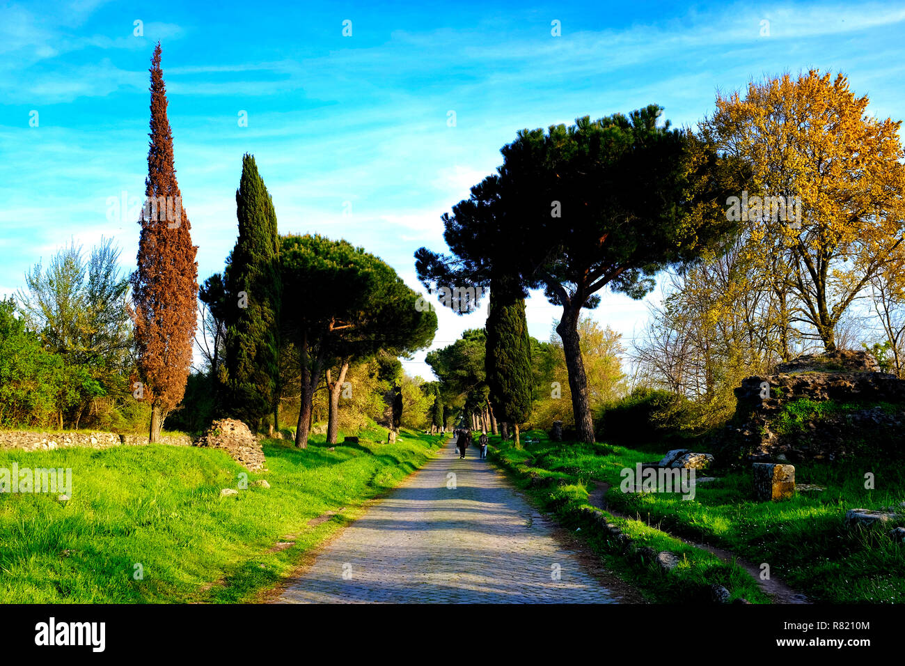 Antica via appia immagini e fotografie stock ad alta risoluzione - Alamy