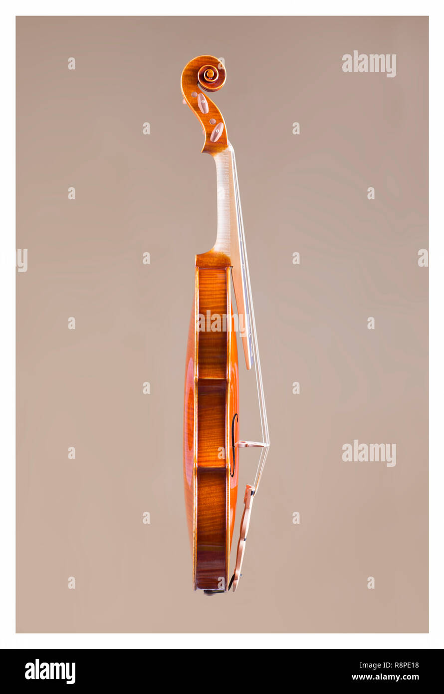 Violino barocco immagini e fotografie stock ad alta risoluzione - Alamy