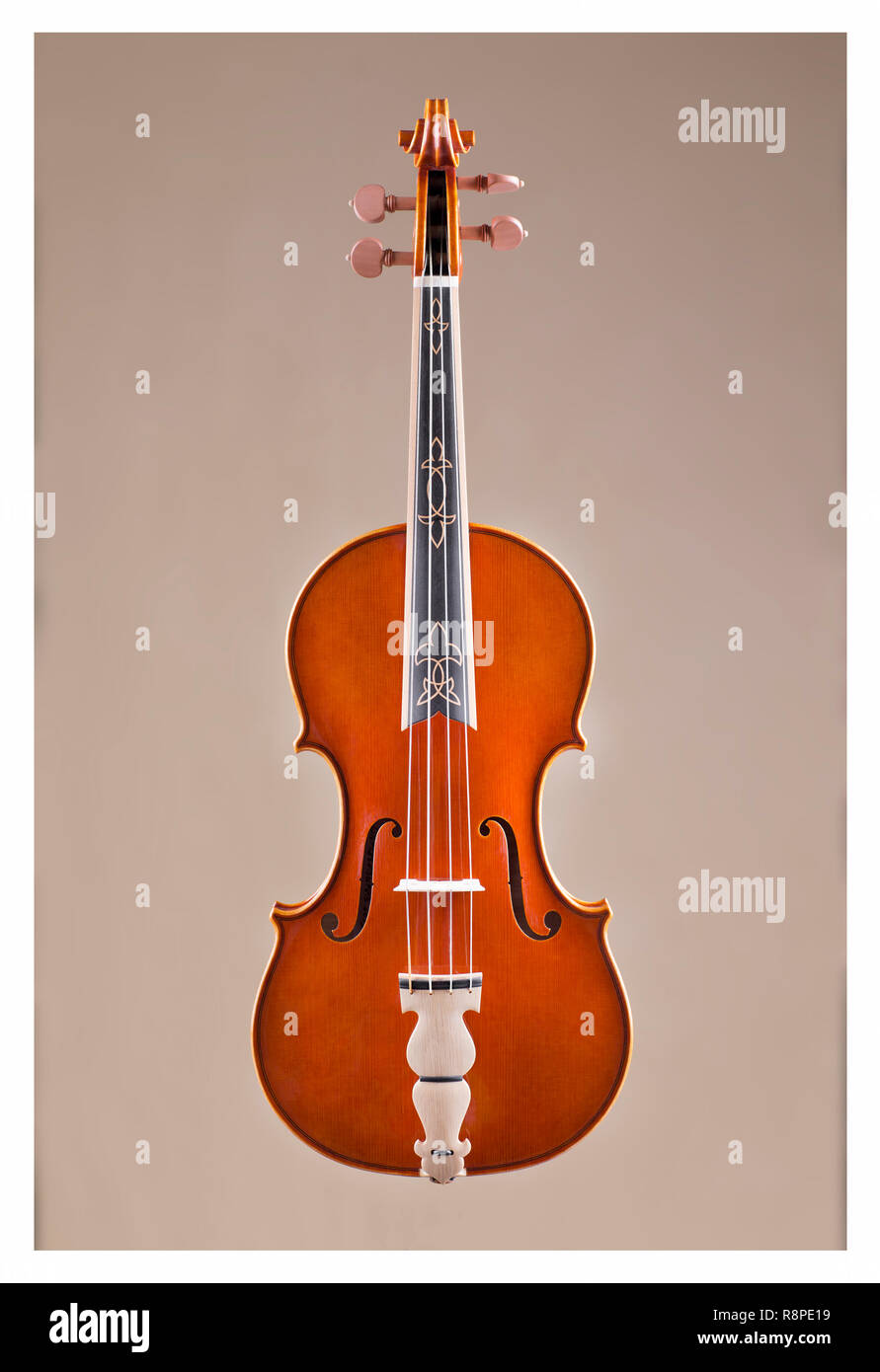 Violino barocco immagini e fotografie stock ad alta risoluzione - Alamy