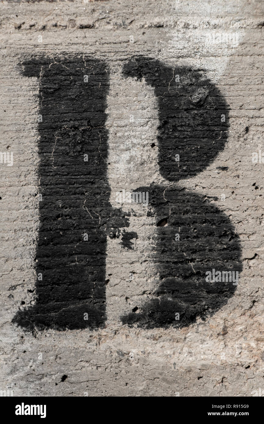 Alfabeto lettering stencil immagini e fotografie stock ad alta ...