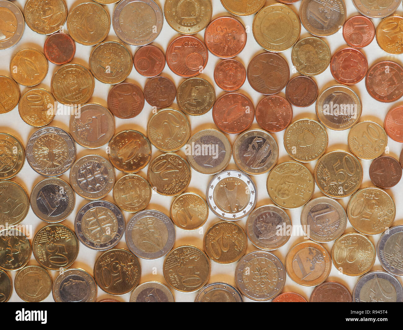 Monete metalliche in euro di denaro (EUR), valuta dell Unione europea ...