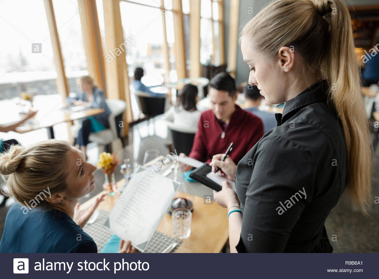 Tabella degli ordini immagini e fotografie stock ad alta risoluzione ...