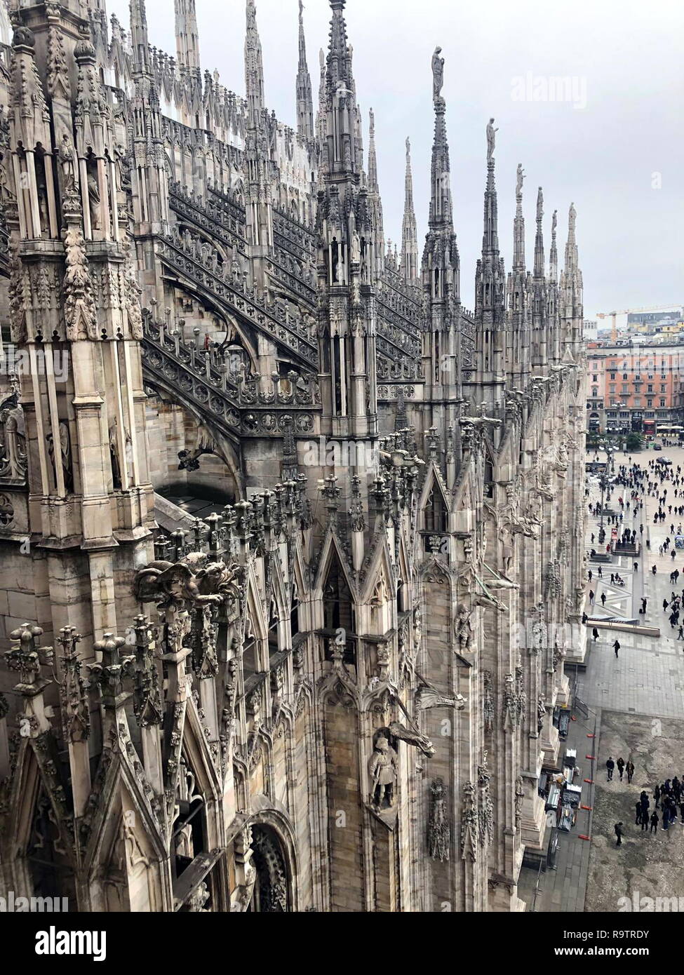 Il Duomo di Milano (Basilica Cattedrale metropolitana di Santa Maria ...