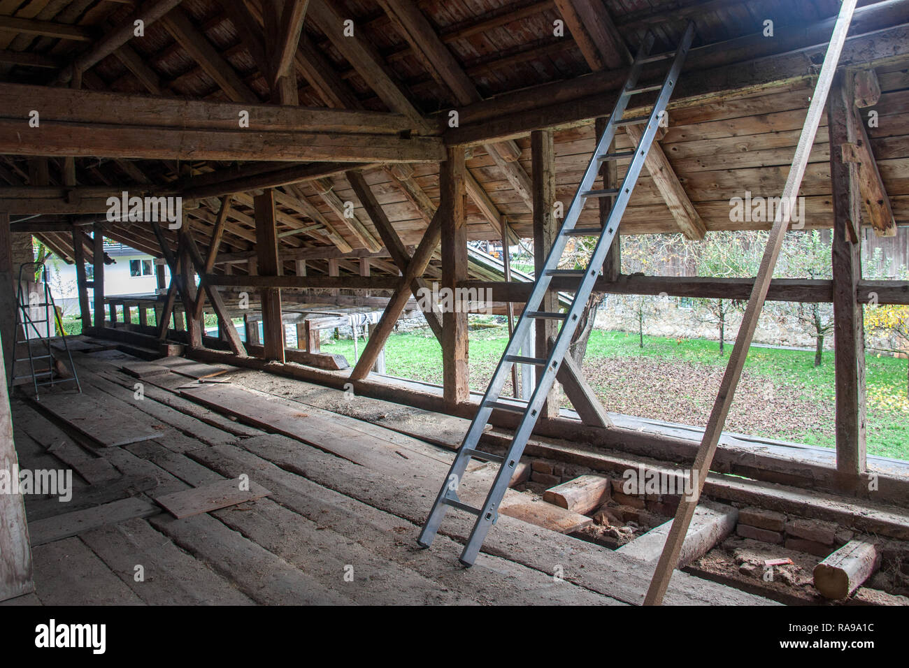 Parti di sedia in legno immagini e fotografie stock ad alta risoluzione ...