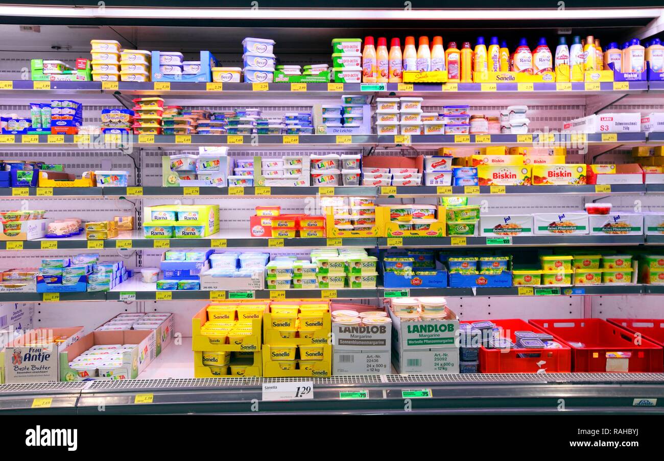 Burro confezionato immagini e fotografie stock ad alta risoluzione - Alamy