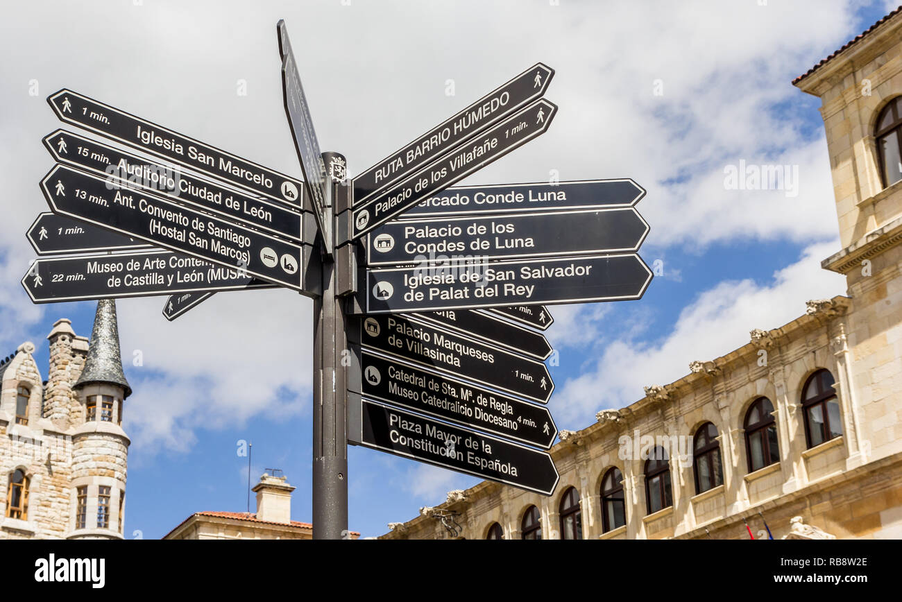 Plaza san marcelo immagini e fotografie stock ad alta risoluzione - Alamy
