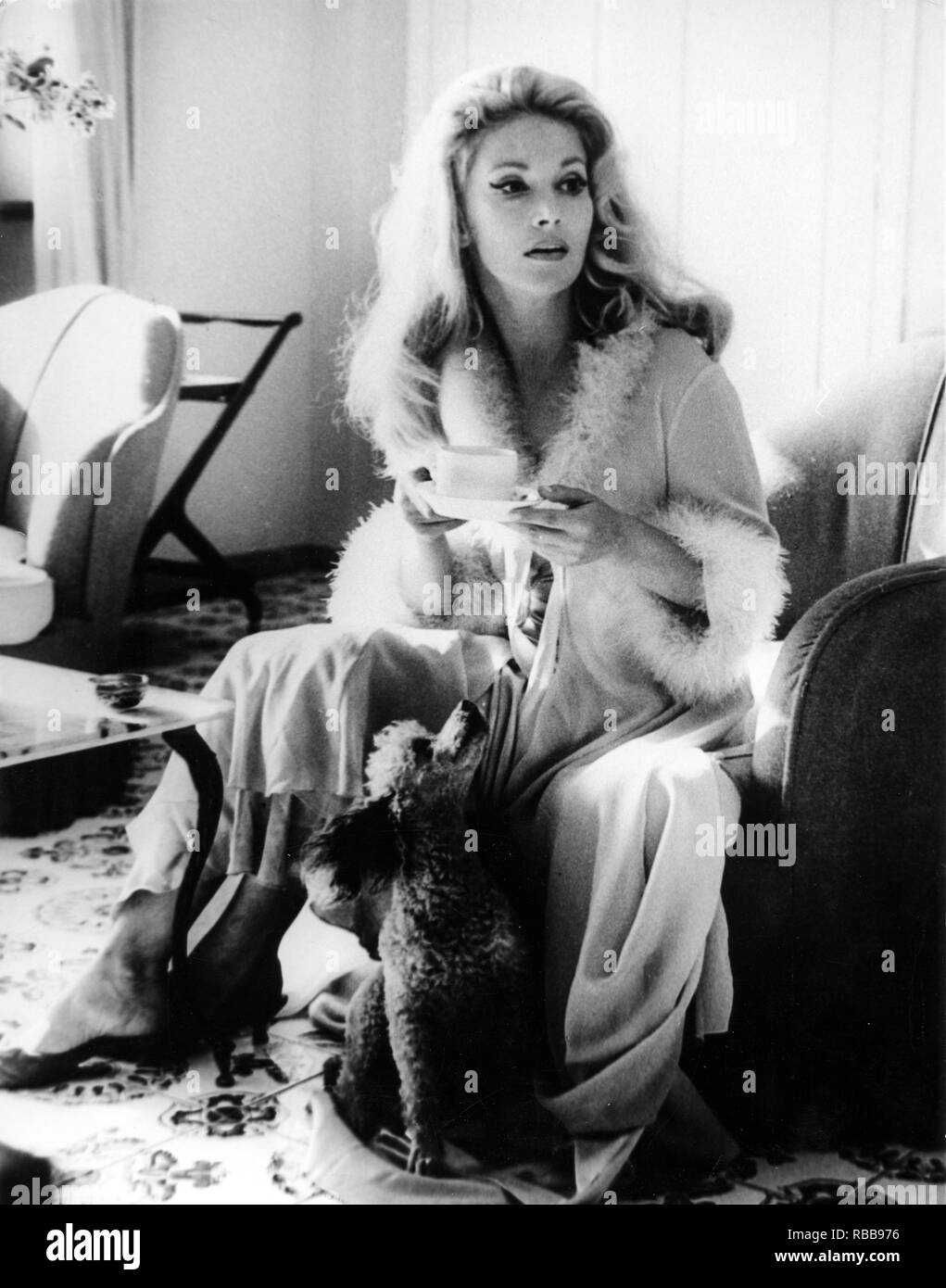 Attrici Italiane Degli Anni '70 Immagini e Fotos Stock - Alamy