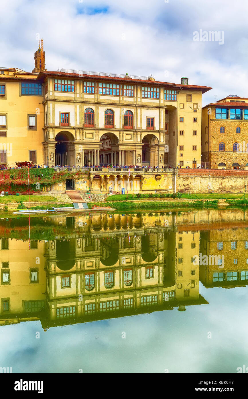 Galleria degli uffizi fiume arno firenze toscana immagini e fotografie stock ad alta risoluzione ...