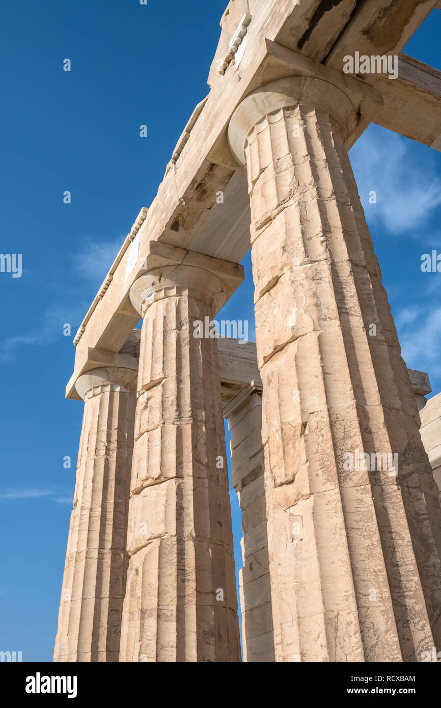 Le colonne del Partenone tempio di Acropoli di Atene Foto stock - Alamy