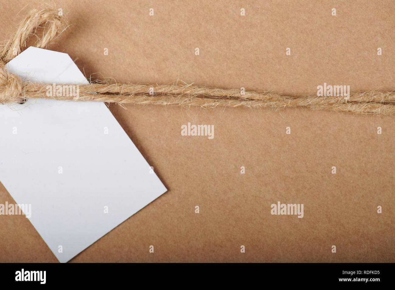 Carta di etichetta di sfondo marrone vintage tag immagini e fotografie ...