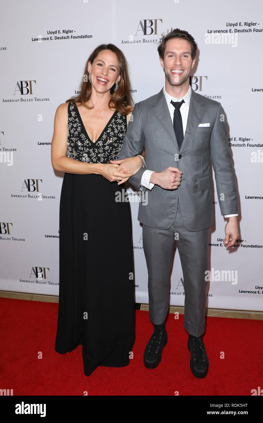 Jennifer whiteside immagini e fotografie stock ad alta risoluzione - Alamy