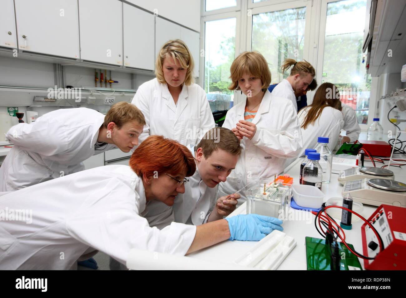 Tirocinio formativo immagini e fotografie stock ad alta risoluzione - Alamy