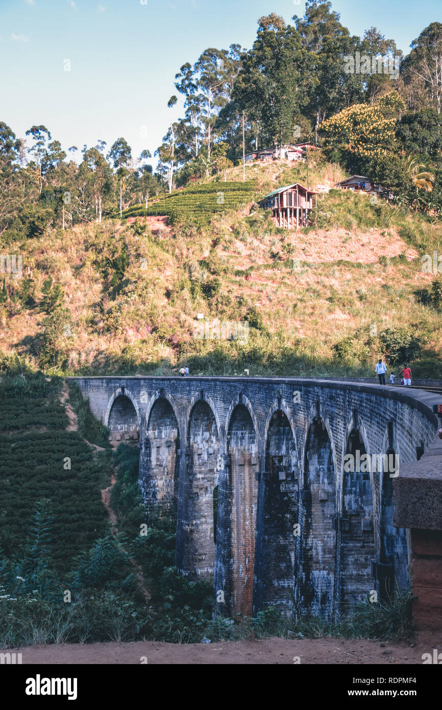 Ponte arche immagini e fotografie stock ad alta risoluzione - Alamy