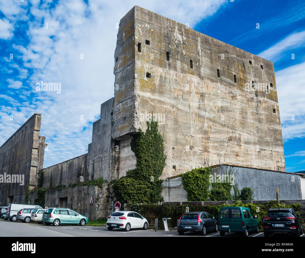 U boot base immagini e fotografie stock ad alta risoluzione - Alamy