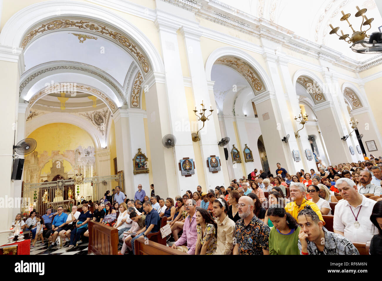 Catedral basilica de san juan bautista immagini e fotografie stock ad ...
