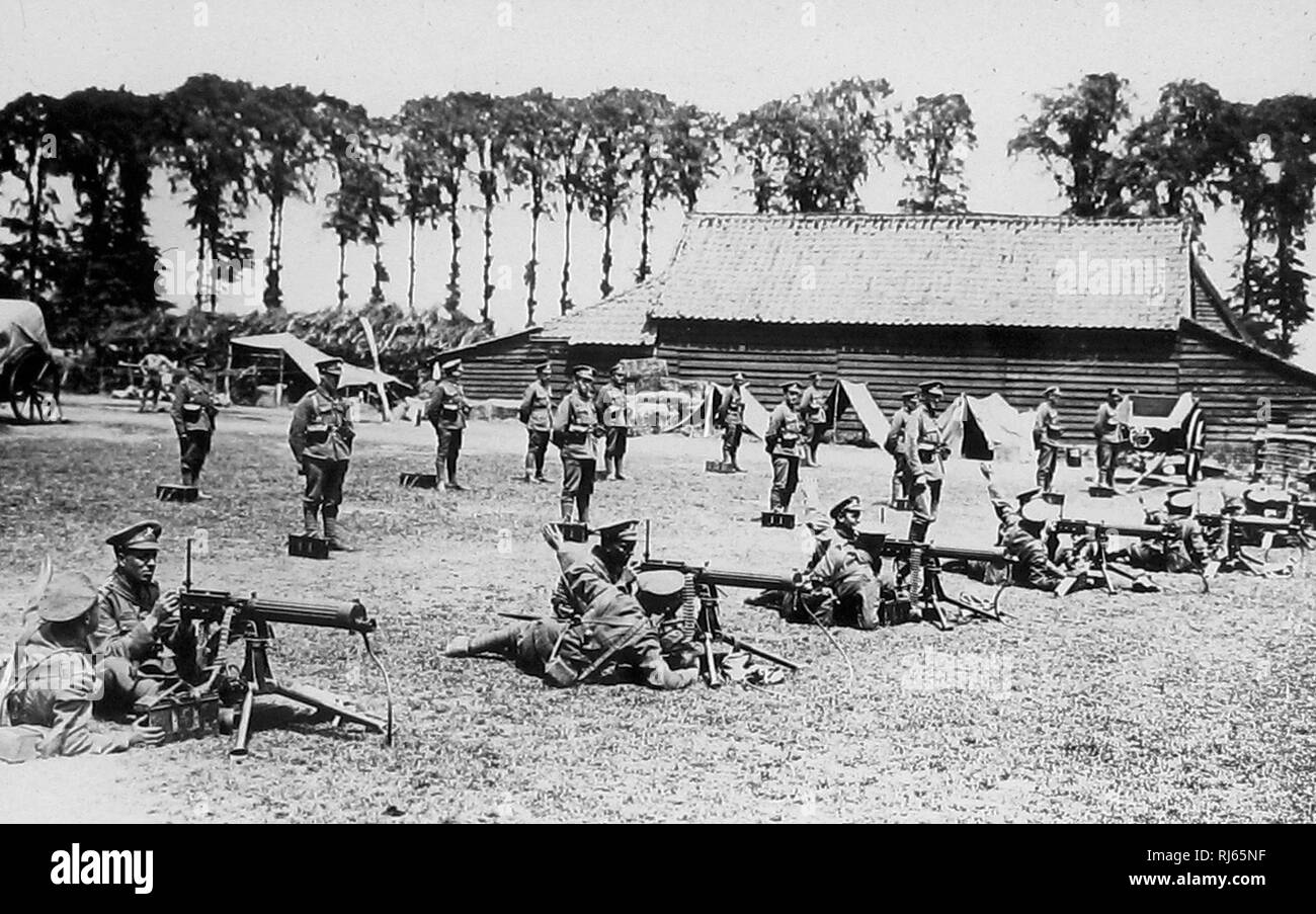 Machine gun corps immagini e fotografie stock ad alta risoluzione - Alamy