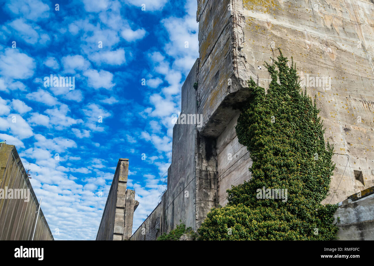 U boot base immagini e fotografie stock ad alta risoluzione - Alamy