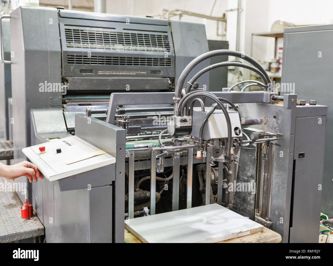 Offset printing machine immagini e fotografie stock ad alta risoluzione ...
