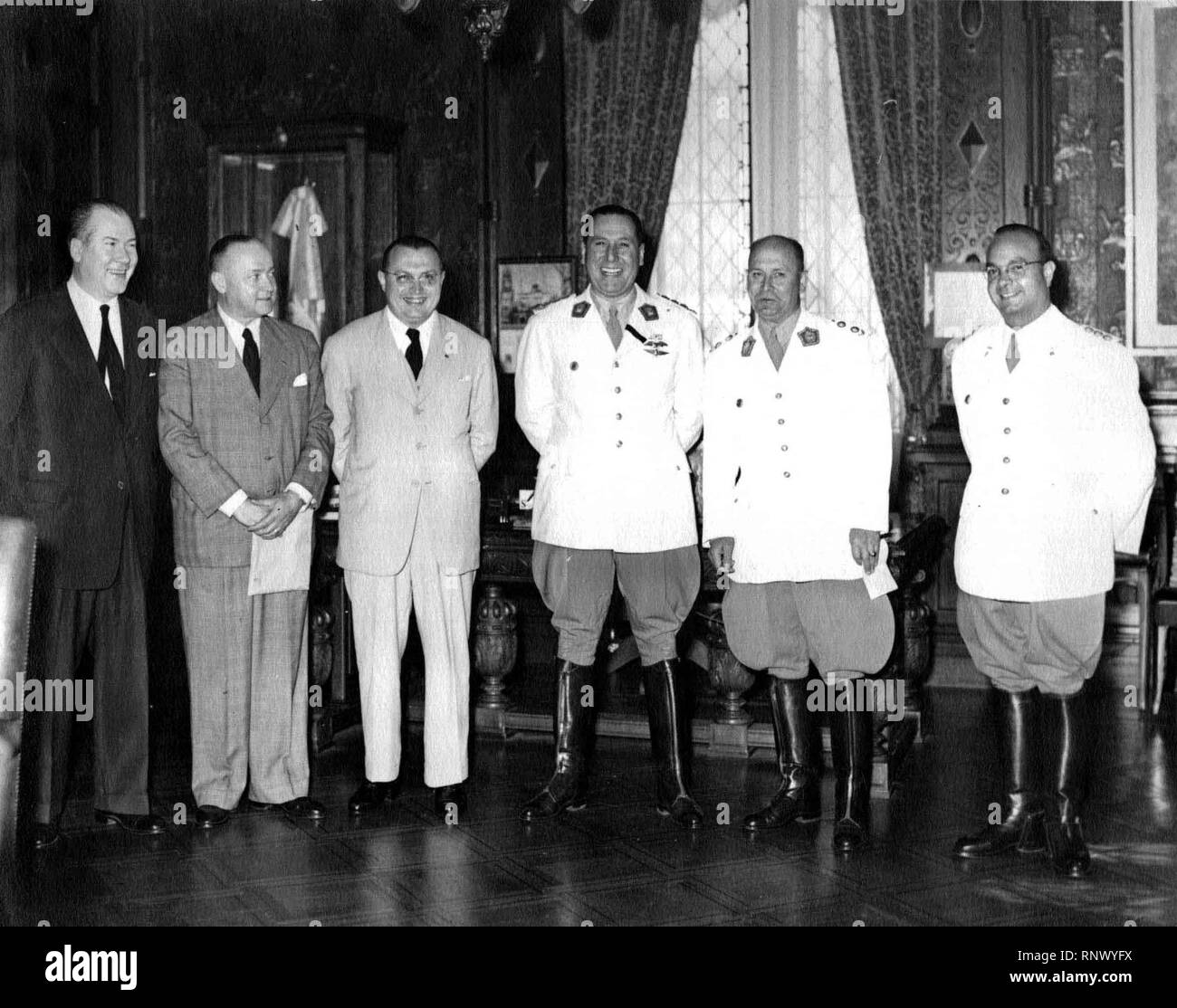 Argentine president juan perón immagini e fotografie stock ad alta ...