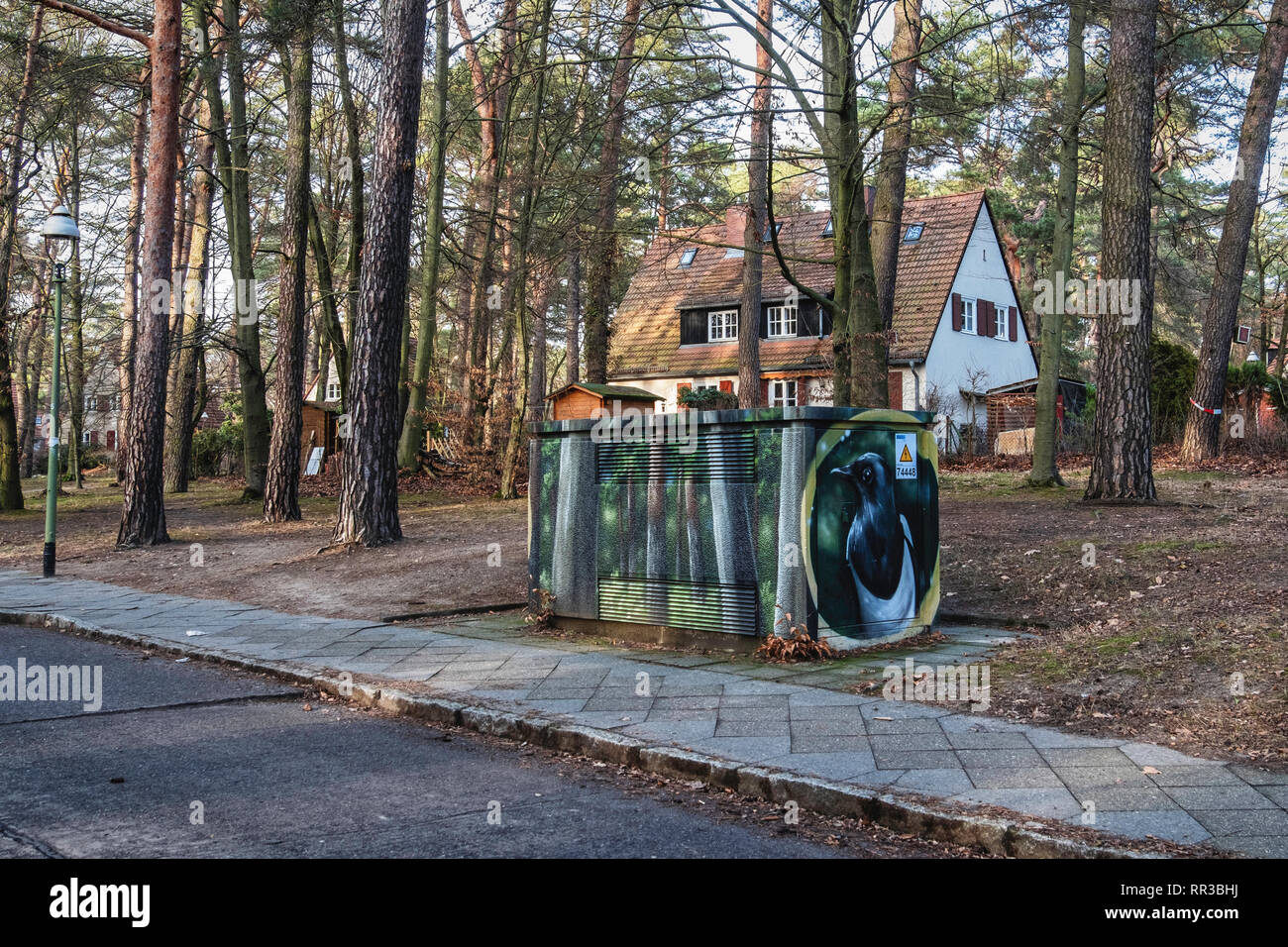 Waldsiedlung krumme lanke immagini e fotografie stock ad alta ...