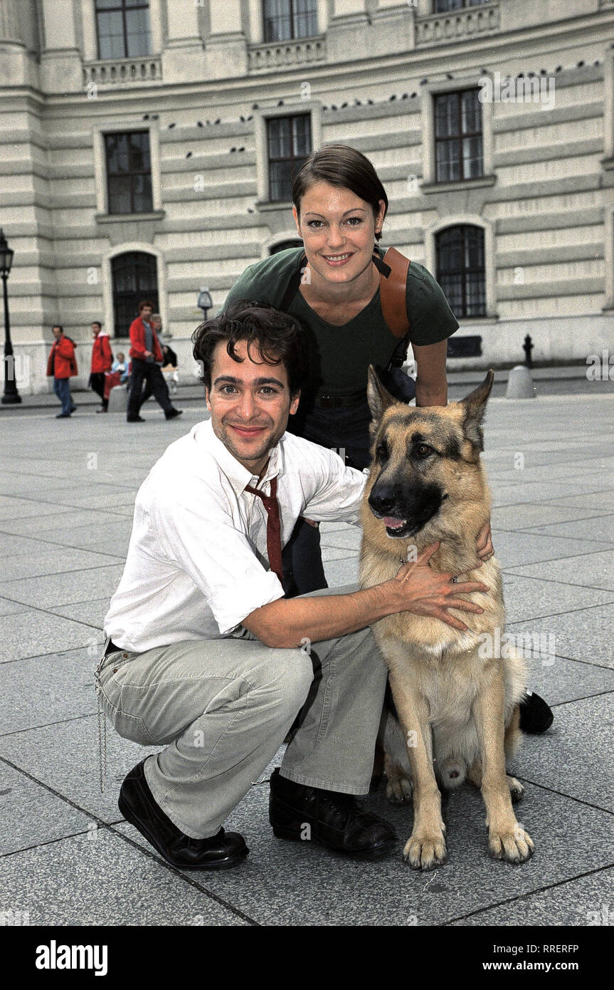 KOMMISSAR REX: DIE NEUEN DARSTELLER Nach dem großen Zuschauer-Erfolg ...
