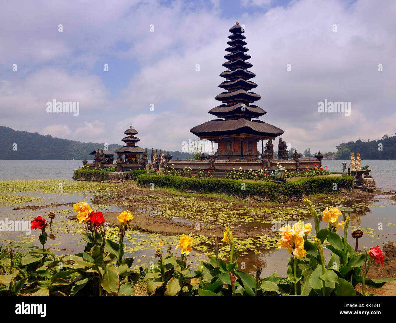 Tempio di ulun danu beratan immagini e fotografie stock ad alta ...