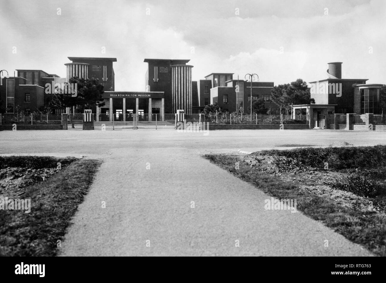 Colonia rosa maltoni mussolini immagini e fotografie stock ad alta ...