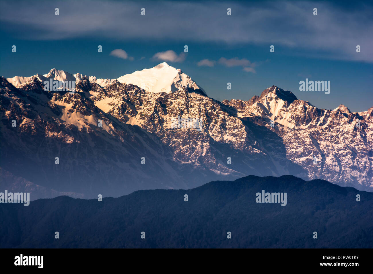 Mount ganesh himal ranges immagini e fotografie stock ad alta ...