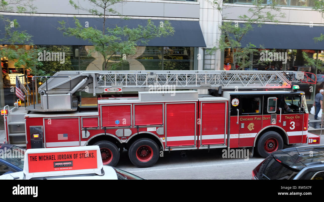 Chicago fire department immagini e fotografie stock ad alta risoluzione ...