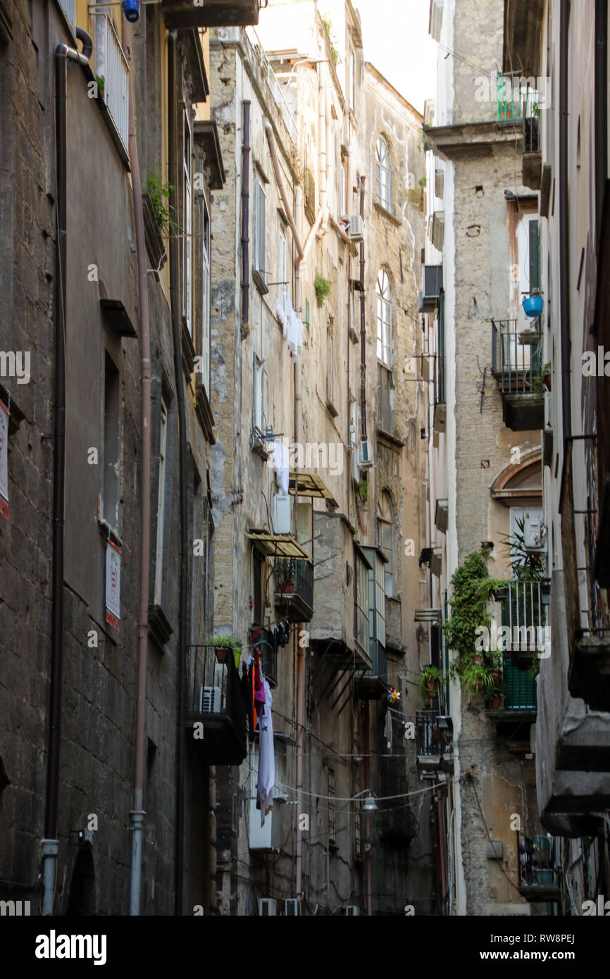 Centro storico di napoli immagini e fotografie stock ad alta ...