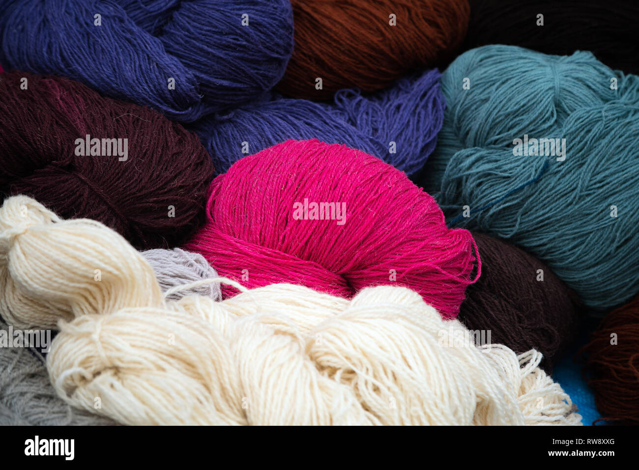 Gomitolo Di Filo Immagini e Fotos Stock - Alamy