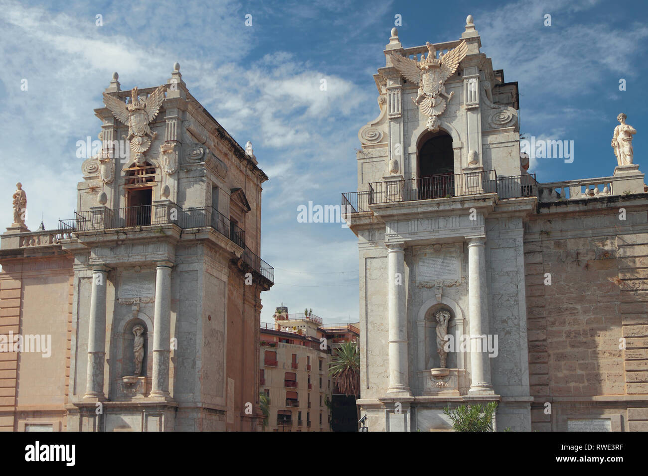 Porta palermo sicily immagini e fotografie stock ad alta risoluzione ...