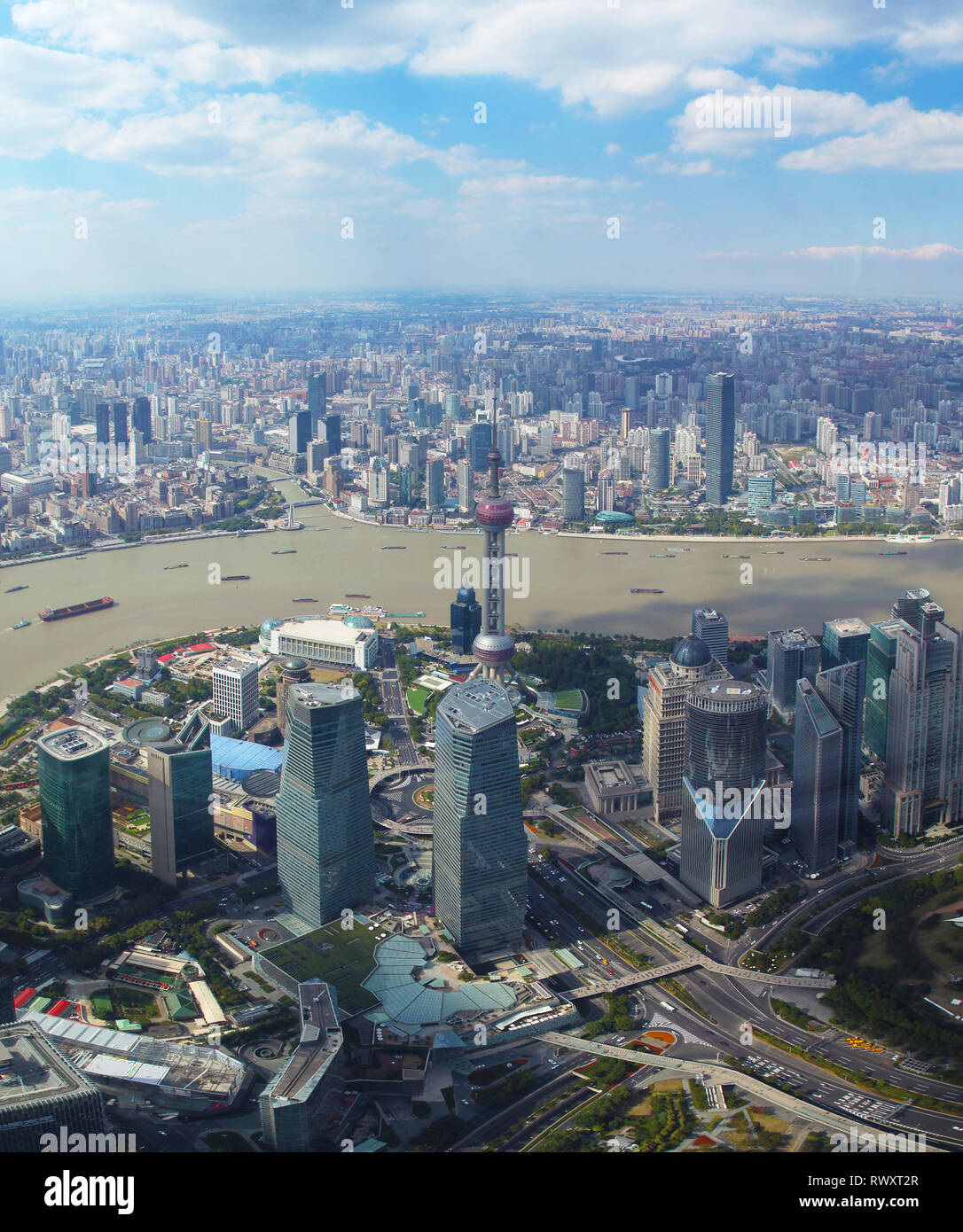 Shanghai aereo immagini e fotografie stock ad alta risoluzione - Alamy