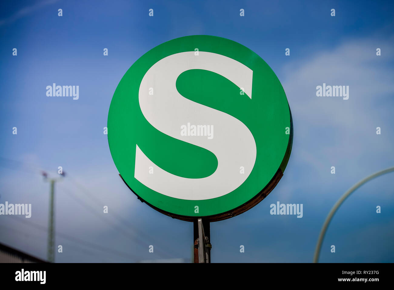 Logo s bahn immagini e fotografie stock ad alta risoluzione - Alamy