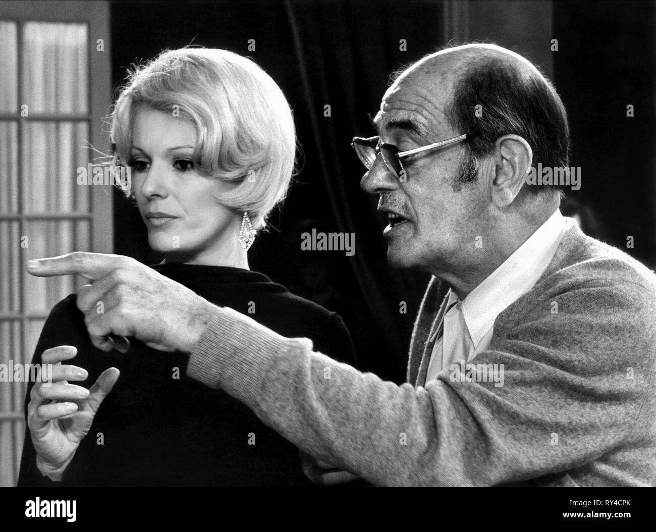 Portrait of luis bunuel immagini e fotografie stock ad alta risoluzione ...